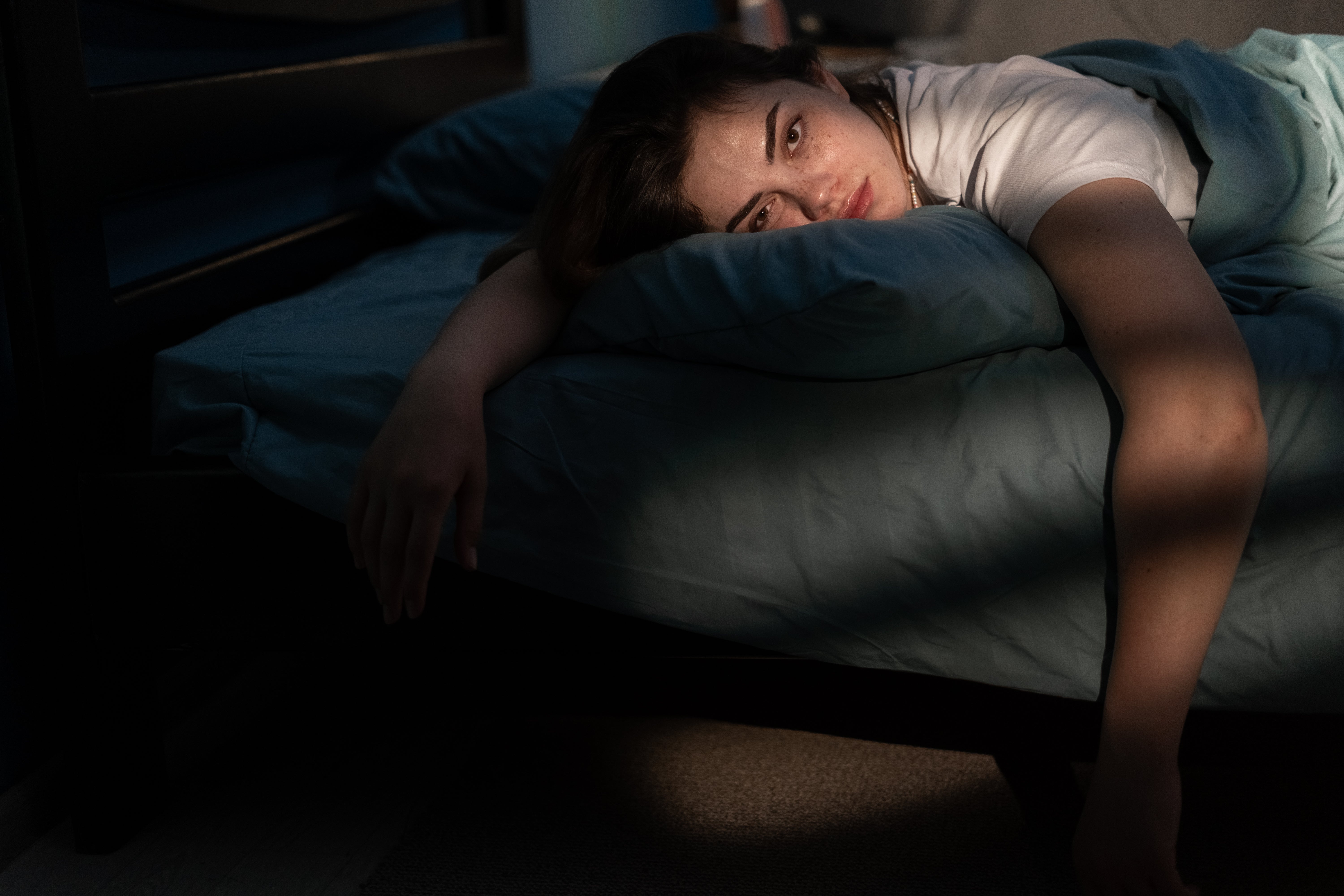 What Should You Do When You Can't Fall Asleep but Have to Wake Up Earl ...